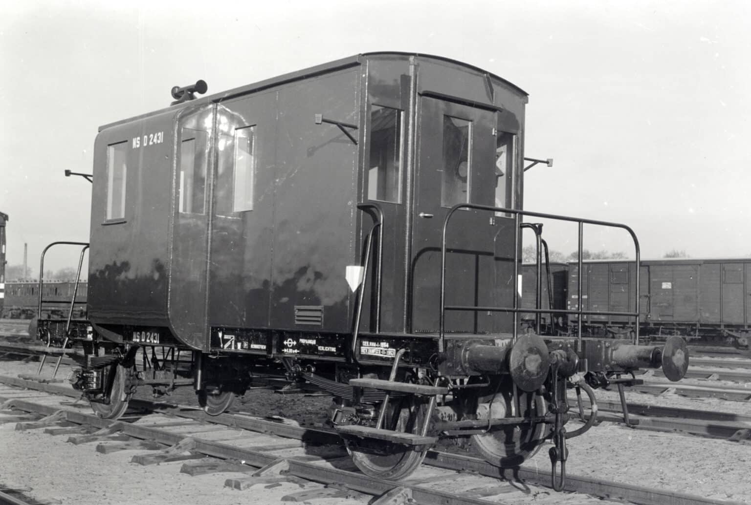 Dg 2665 (Begeleidingswagen) - De Miljoenenlijn
